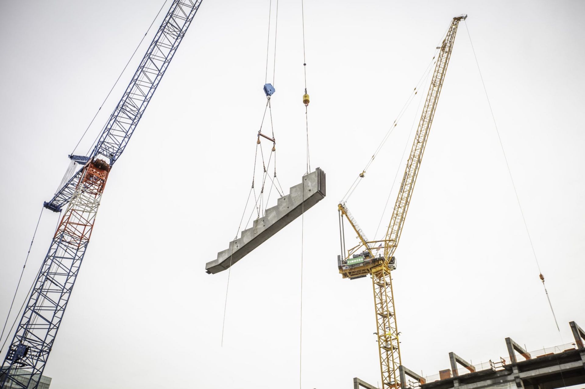 Gallery | NessCampbell Crane + Rigging